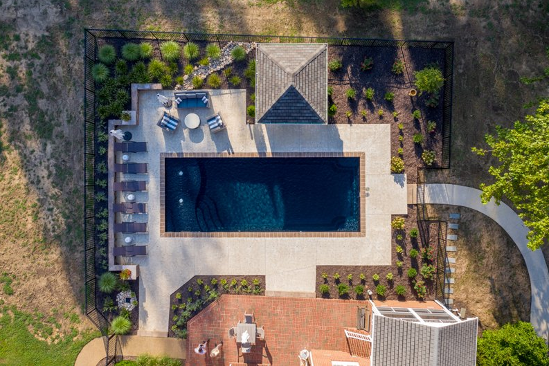 slide 1 | Leisure World Pools and Spas