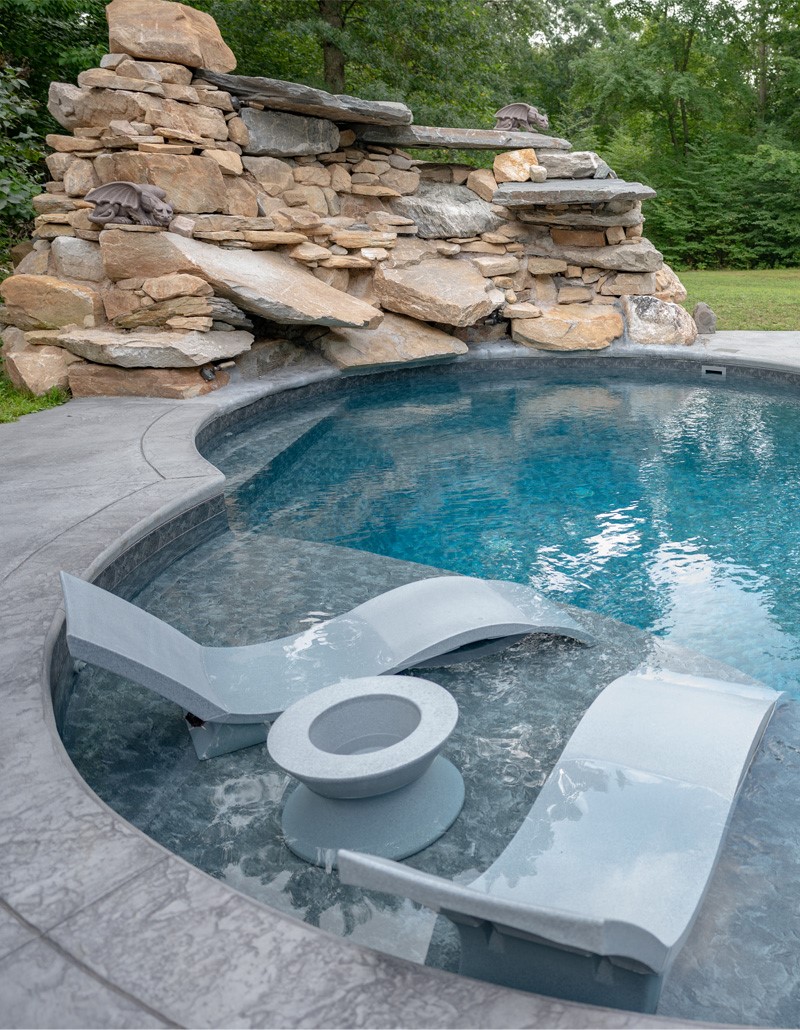 Leisure World Pool with Sun Shelf | Leisure World Pools and Spas